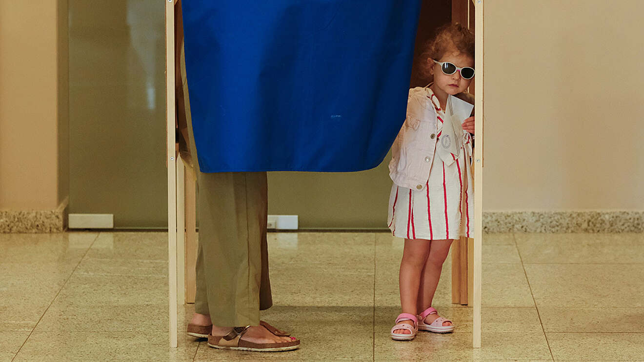 Discrimination on the basis of political convictions | Unia